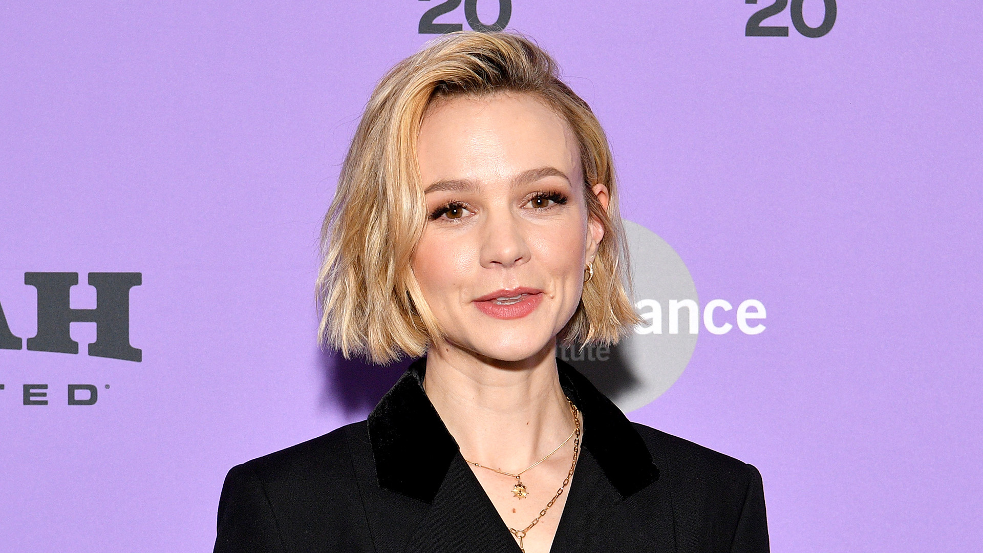 Casting News Carey Mulligan Signs On For Romantic Drama Fingernails